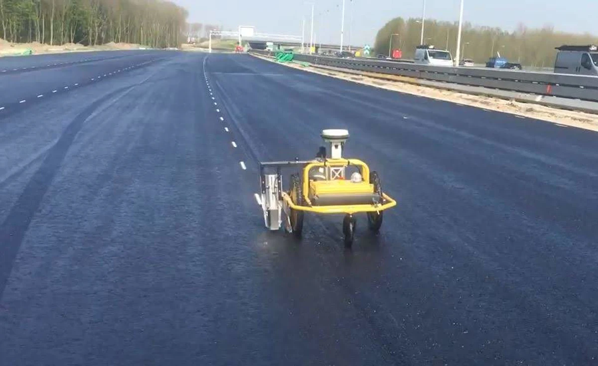 Can Robots Simplify Parking Lot Striping? | IRONPROS