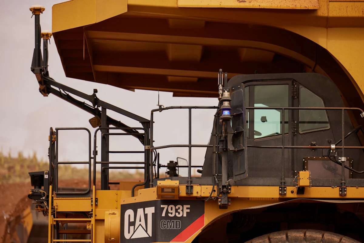 Caterpillar Minestar Command Enables Autonomous Hauling | IRONPROS